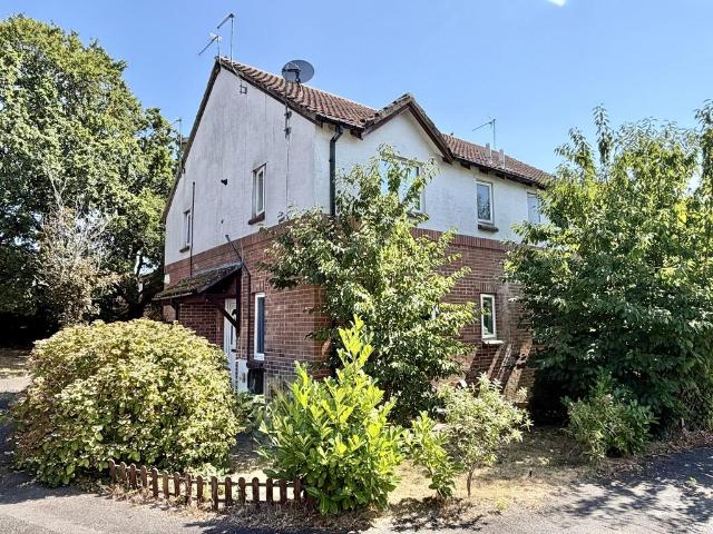 1 bedroom end of terrace house for sale