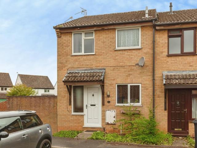 1 bedroom end of terrace house for sale