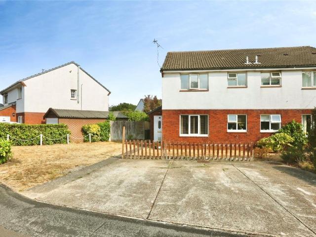 1 bedroom end of terrace house for sale