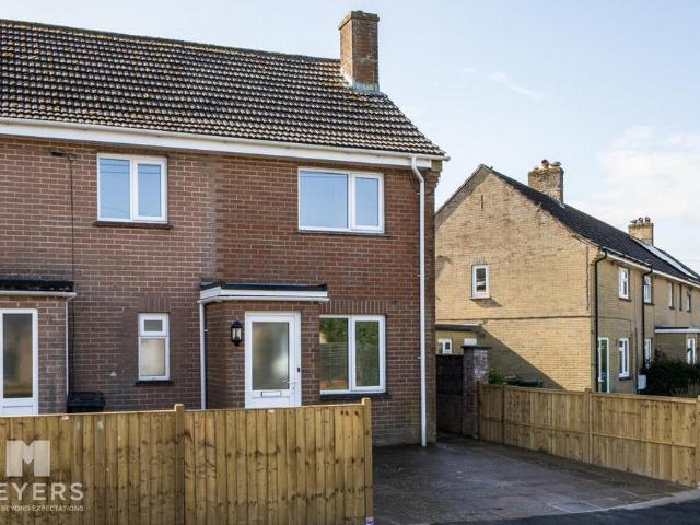 1 bedroom end of terrace house for sale