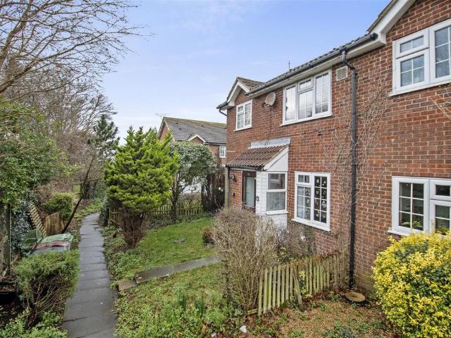 1 bedroom end of terrace house for sale