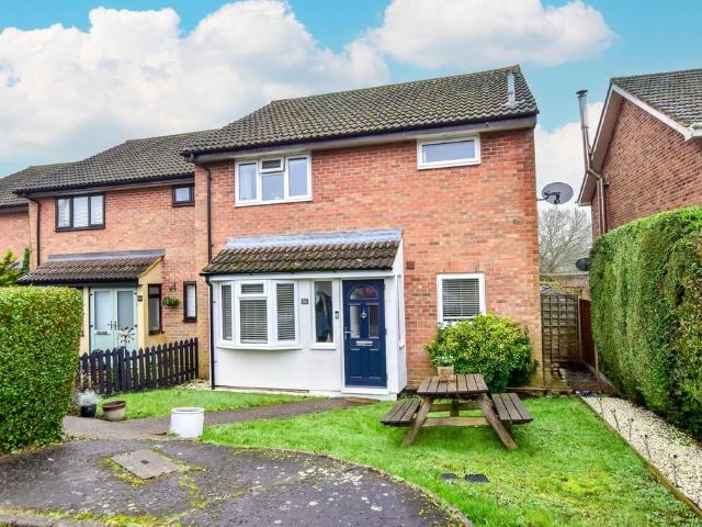 1 bedroom end of terrace house for sale