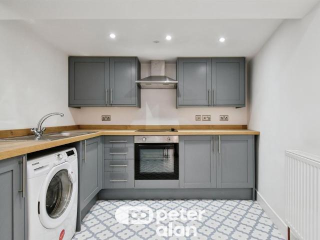 1 bedroom end of terrace house for sale