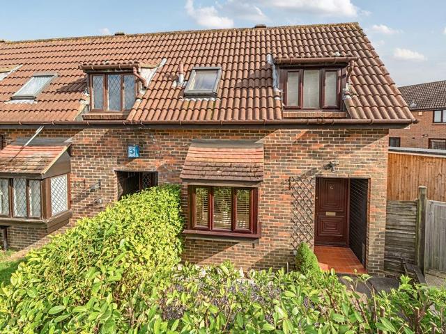 1 bedroom end of terrace house for sale