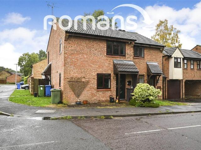 1 bedroom end of terrace house for sale