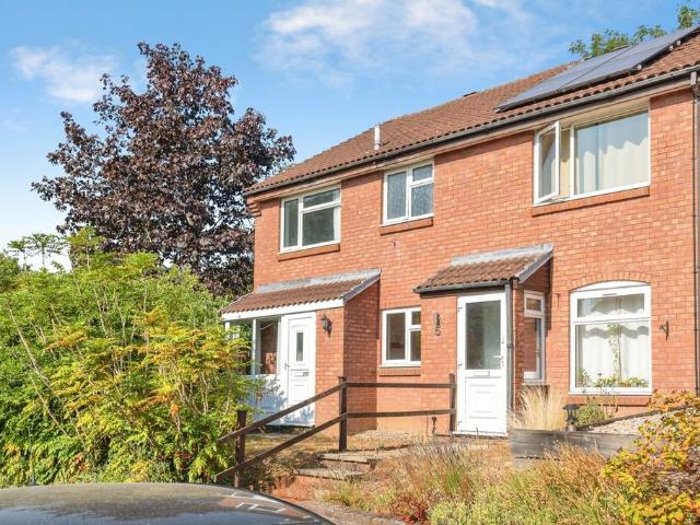 1 bedroom end of terrace house for sale