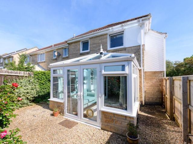1 bedroom end of terrace house for sale