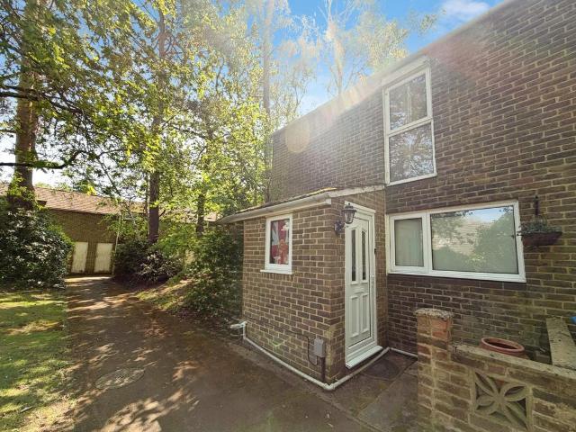1 bedroom end of terrace house for sale