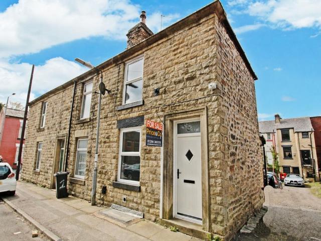 1 bedroom end of terrace house for sale