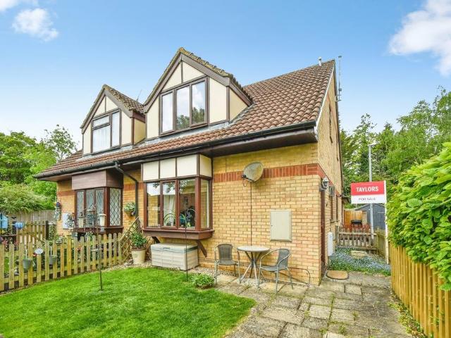 1 bedroom end of terrace house for sale