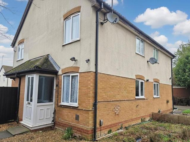 1 bedroom end of terrace house for sale