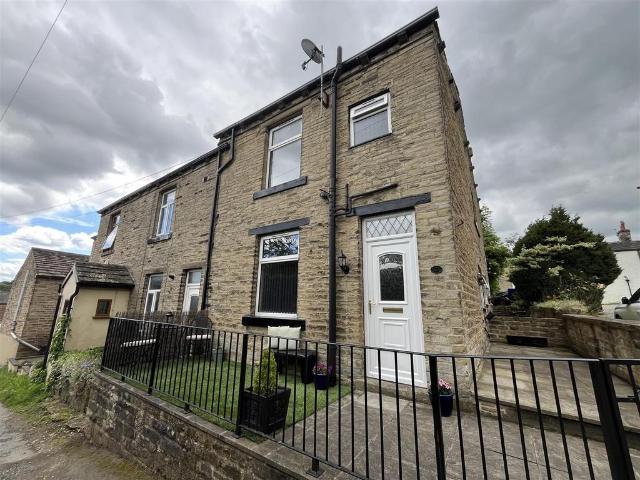 1 bedroom end of terrace house for sale