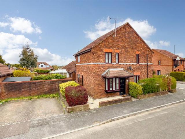 1 bedroom end of terrace house for sale
