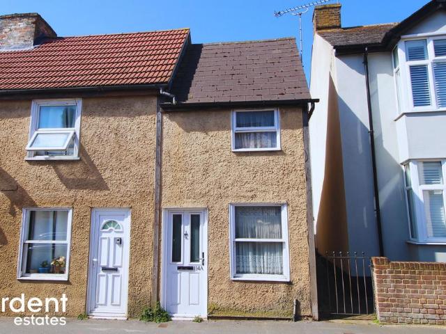 1 bedroom end of terrace house for sale