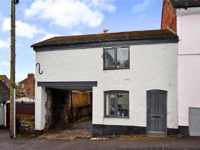 1 bedroom end of terrace house for sale