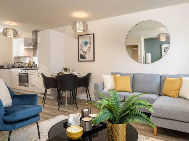 1 bedroom end of terrace house for sale