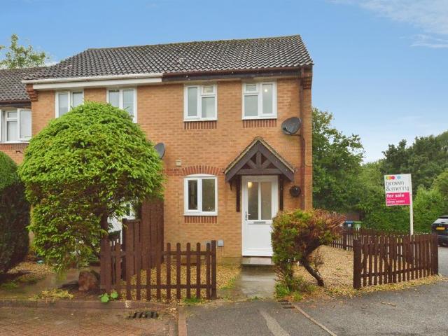 1 bedroom end of terrace house for sale