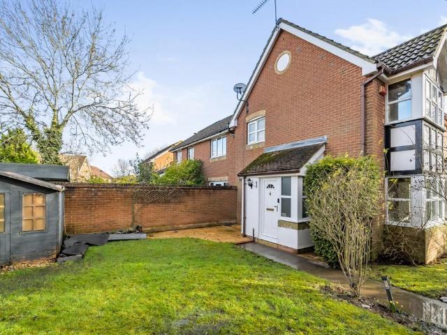 1 bedroom end of terrace house for sale