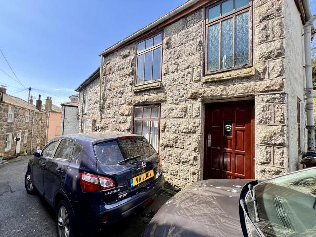 1 bedroom end of terrace house for sale