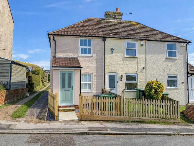 1 bedroom end of terrace house for sale