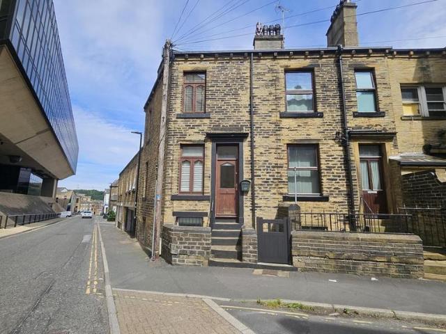 1 bedroom end of terrace house for sale
