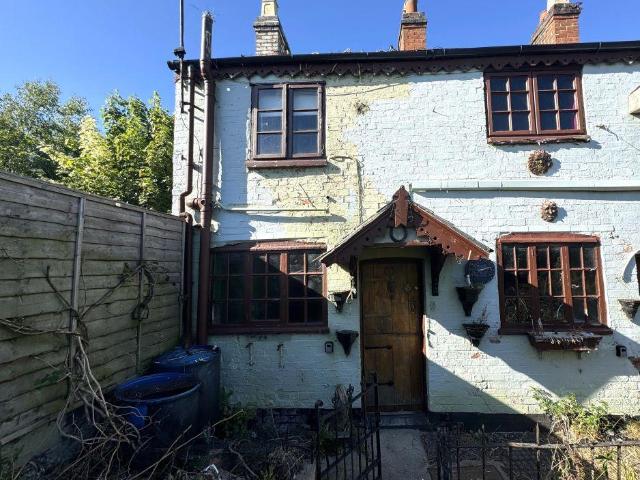 1 bedroom end of terrace house for sale