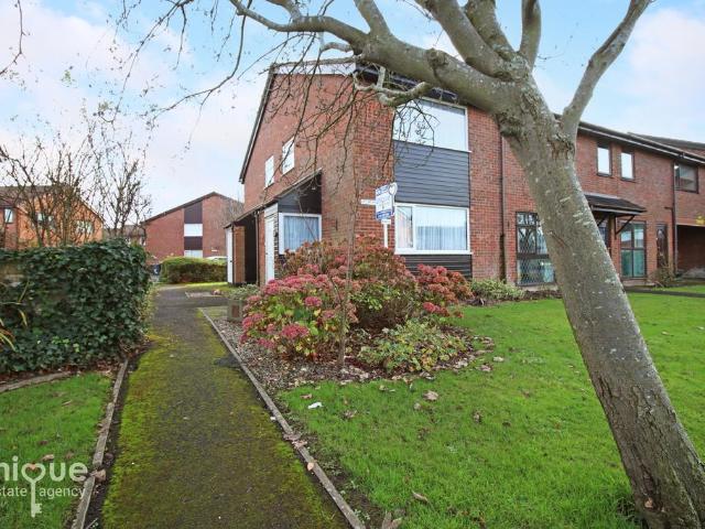 1 bedroom end of terrace house for sale