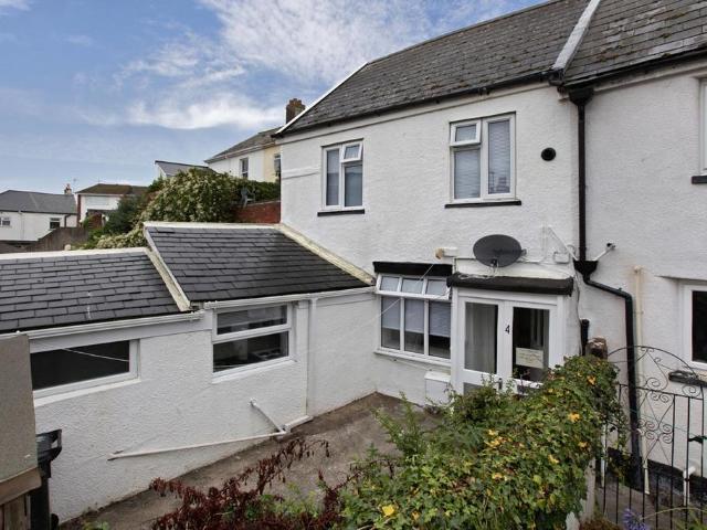 1 bedroom end of terrace house for sale