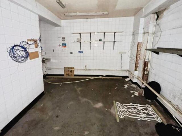 1 bedroom end of terrace house for sale in 15 Huntbach Street, Stoke On Trent, Staffordshire ST1 2BL, ST1
