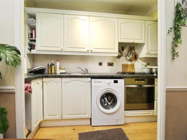 1 bedroom end of terrace house for sale in Cerne Close, West End, Southampton, SO18