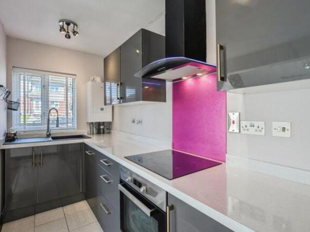 1 bedroom end of terrace house for sale in Hargreaves Close, Plymouth, Devon, PL5