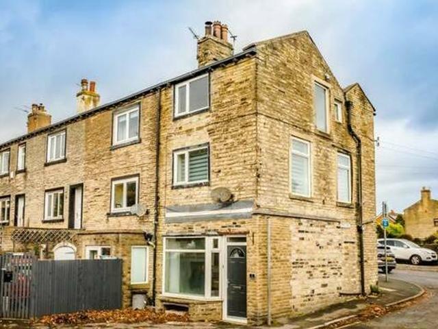 1 bedroom end of terrace house for sale in Leeds Road Lightcliffe HX3