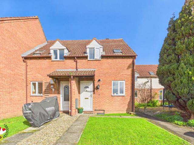 1 bedroom end of terrace house for sale in Mansfield Mews, Quedgeley, Gloucester, GL2