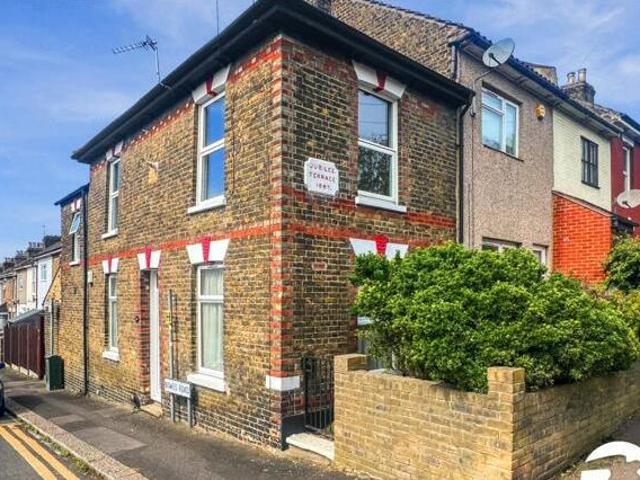 1 Bedroom End Of Terrace House For Sale In Strood, Kent