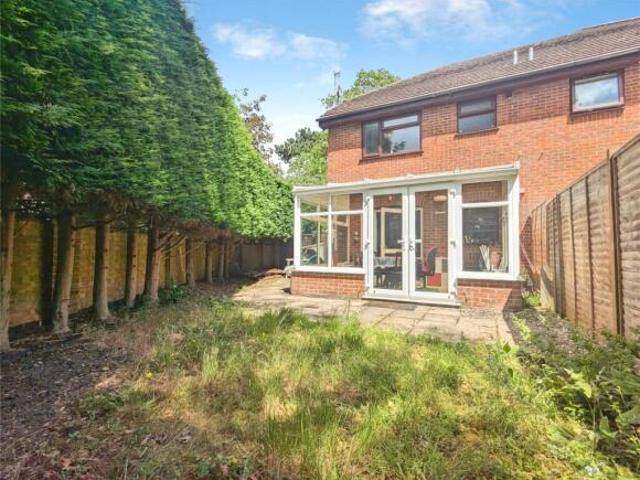 1 bedroom end of terrace house for sale in Parkside Road, Reading, Berkshire, RG30