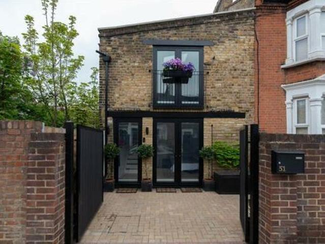1 Bedroom End Of Terrace House For Sale In Plumstead
