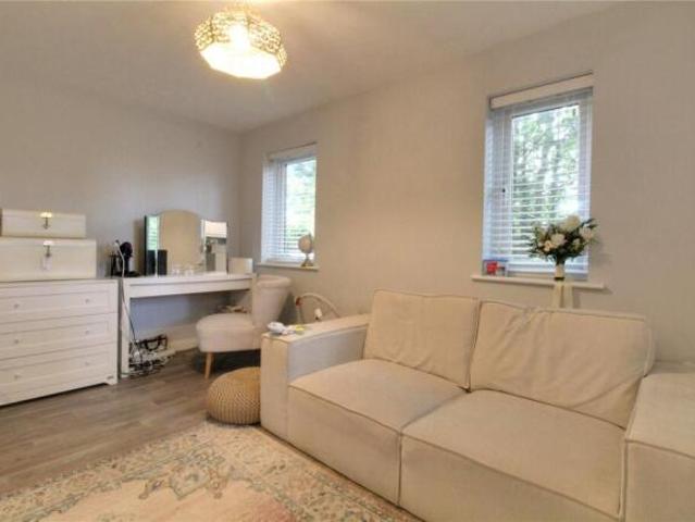 1 bedroom end of terrace house for sale in Raphael Close, Basingstoke, Hampshire, RG21