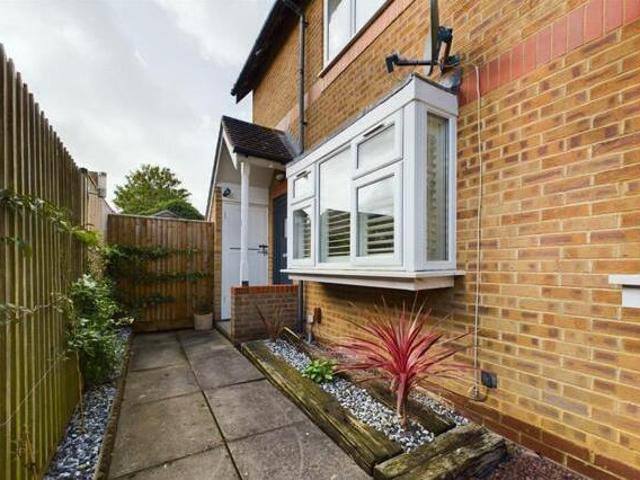 1 Bedroom End Of Terrace House For Sale In Tilehurst
