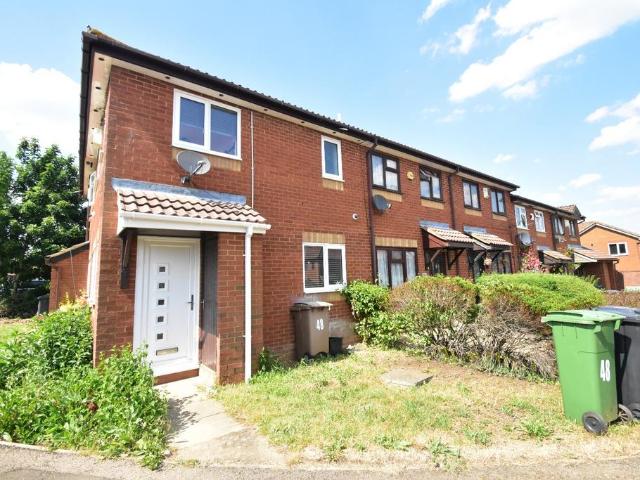 1 bedroom end of terrace house to rent
