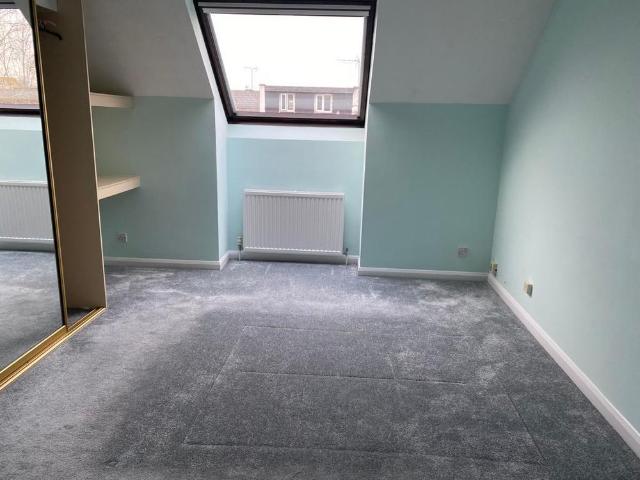 1 bedroom end of terrace house to rent