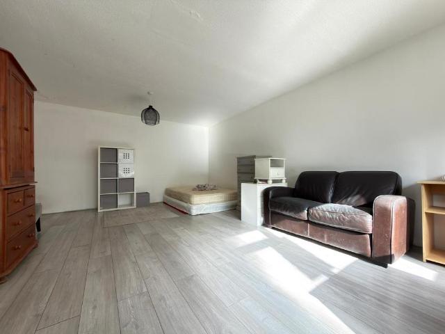 1 bedroom end of terrace house to rent