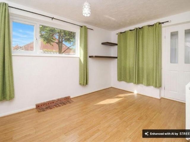 1 bedroom end of terrace house to rent