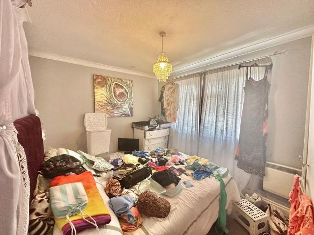 1 bedroom end of terrace house to rent