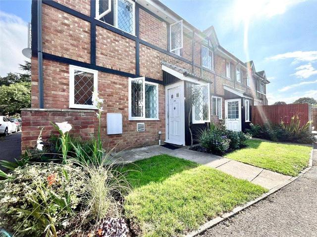 1 bedroom end of terrace house to rent