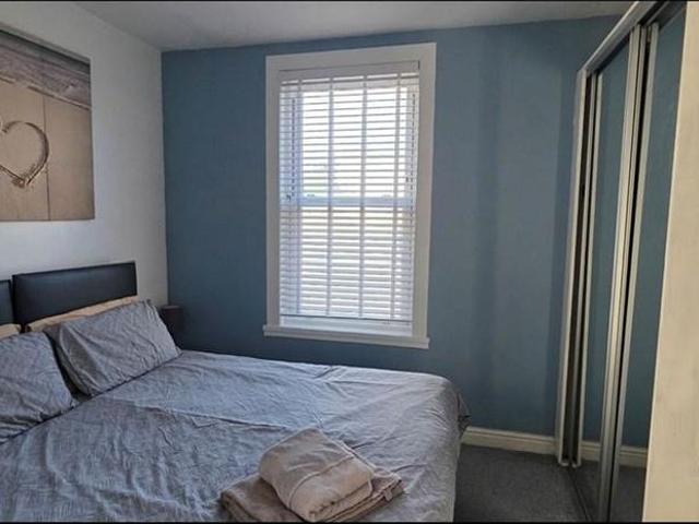 1 bedroom end of terrace house to rent