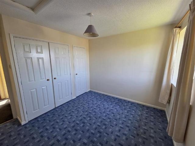 1 bedroom end of terrace house to rent