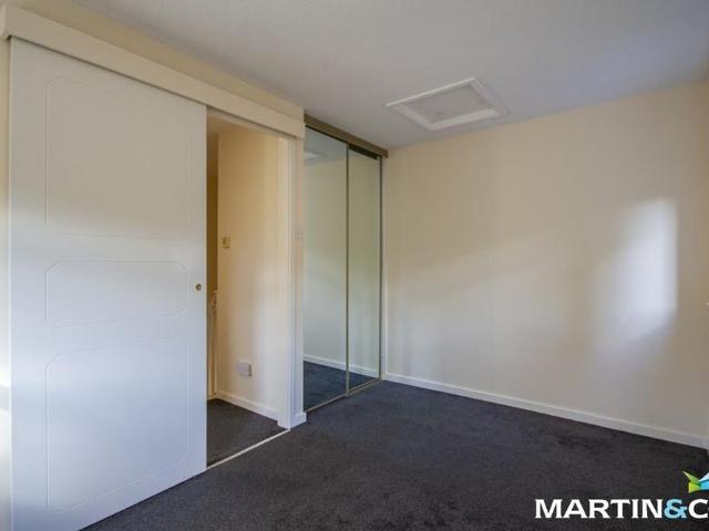 1 bedroom end of terrace house to rent