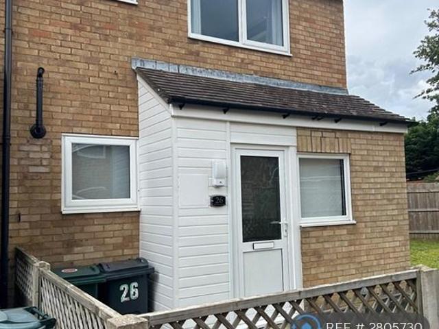 1 bedroom end of terrace house to rent