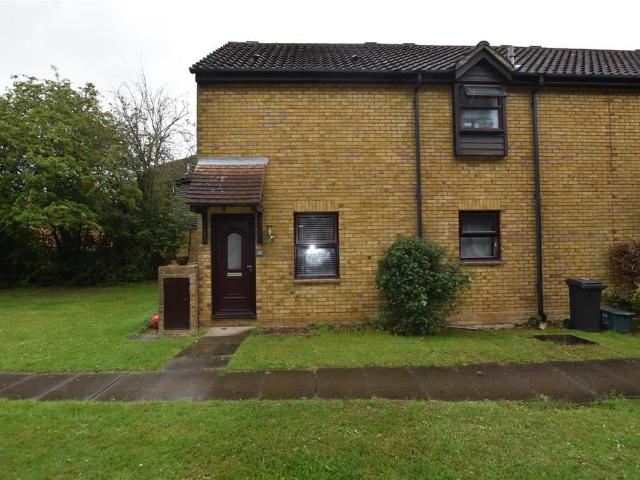 1 bedroom end of terrace house to rent