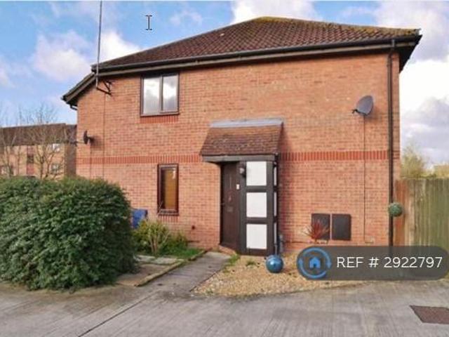 1 bedroom end of terrace house to rent